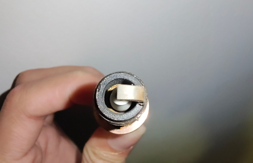 How to Read Spark Plugs: A Complete Guide for Diagnosis, Tuning, and T